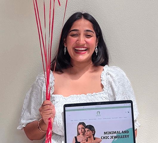 My First Invoice | Celebrate your business's first win | Zoho Invoice